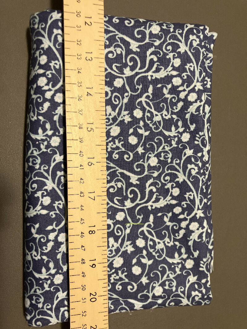 Floral/Scroll Fabric – Destashify