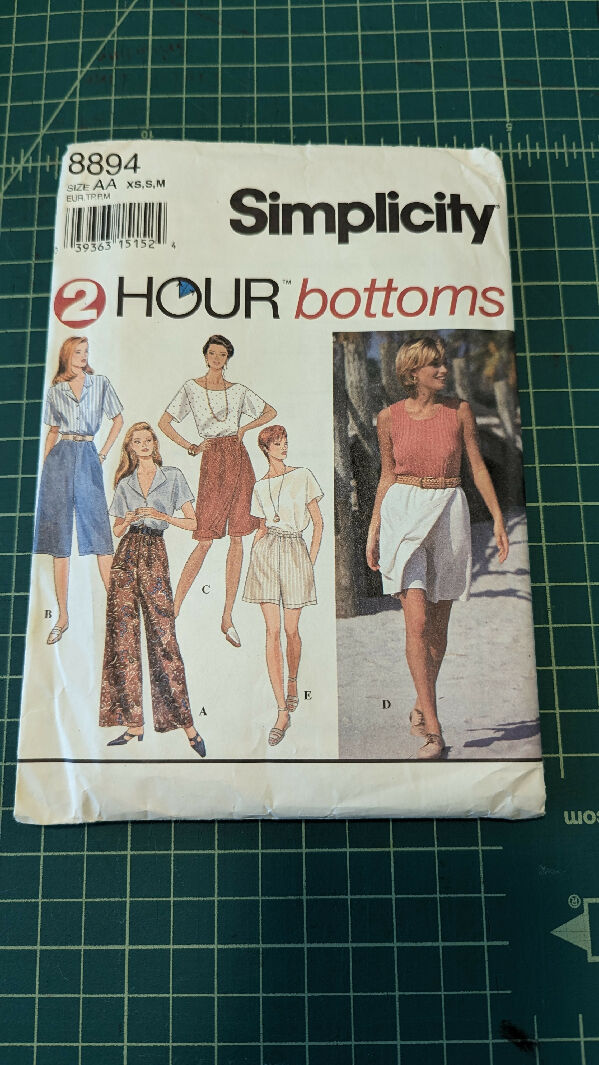 Vintage Simplicity 8894 2-Hour Bottoms Women's Pants/Shorts Pattern XS – Destashify