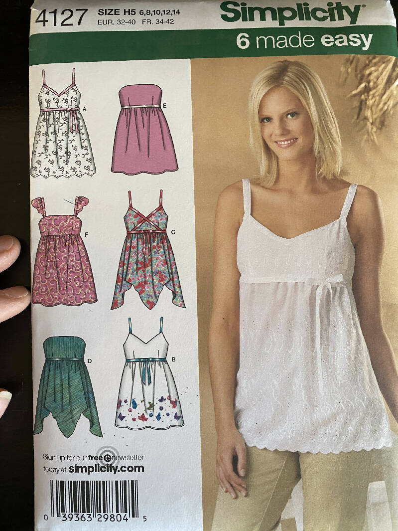 Simplicity Top Pattern 4127 – Destashify
